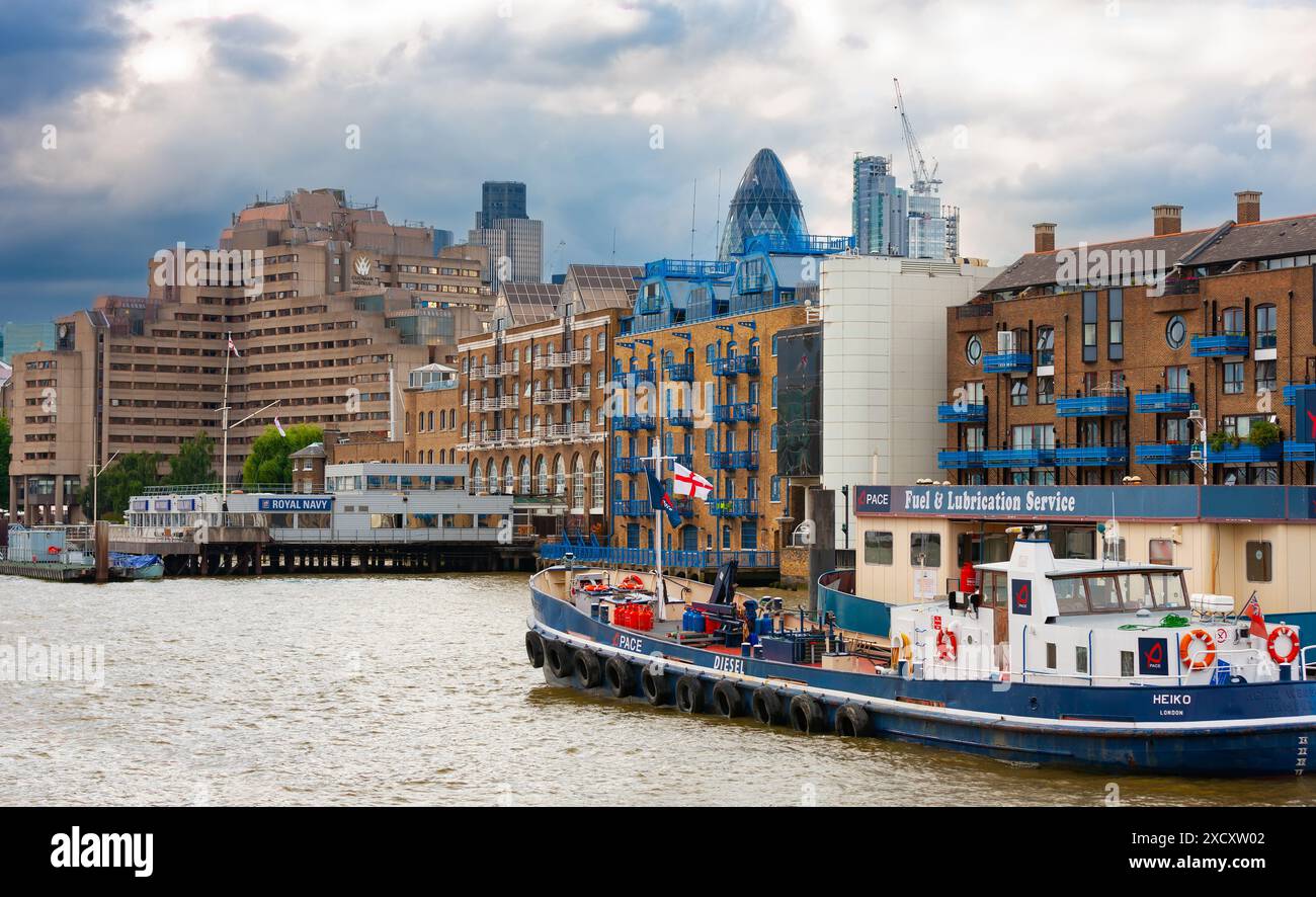 London, United Kingdom - July 2, 2010 : Boat maintenance depot along ...
