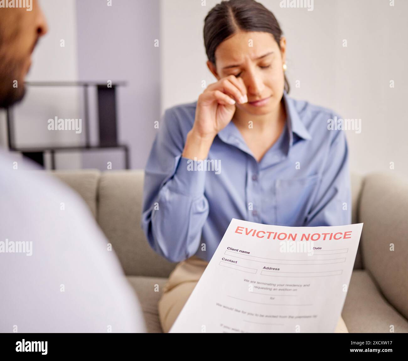 Eviction woman hi-res stock photography and images - Alamy