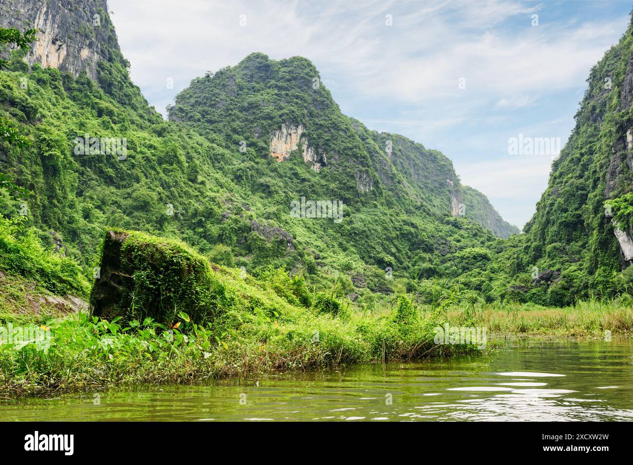 Awesome view of natural karst towers and the Ngo Dong River at the Tam ...