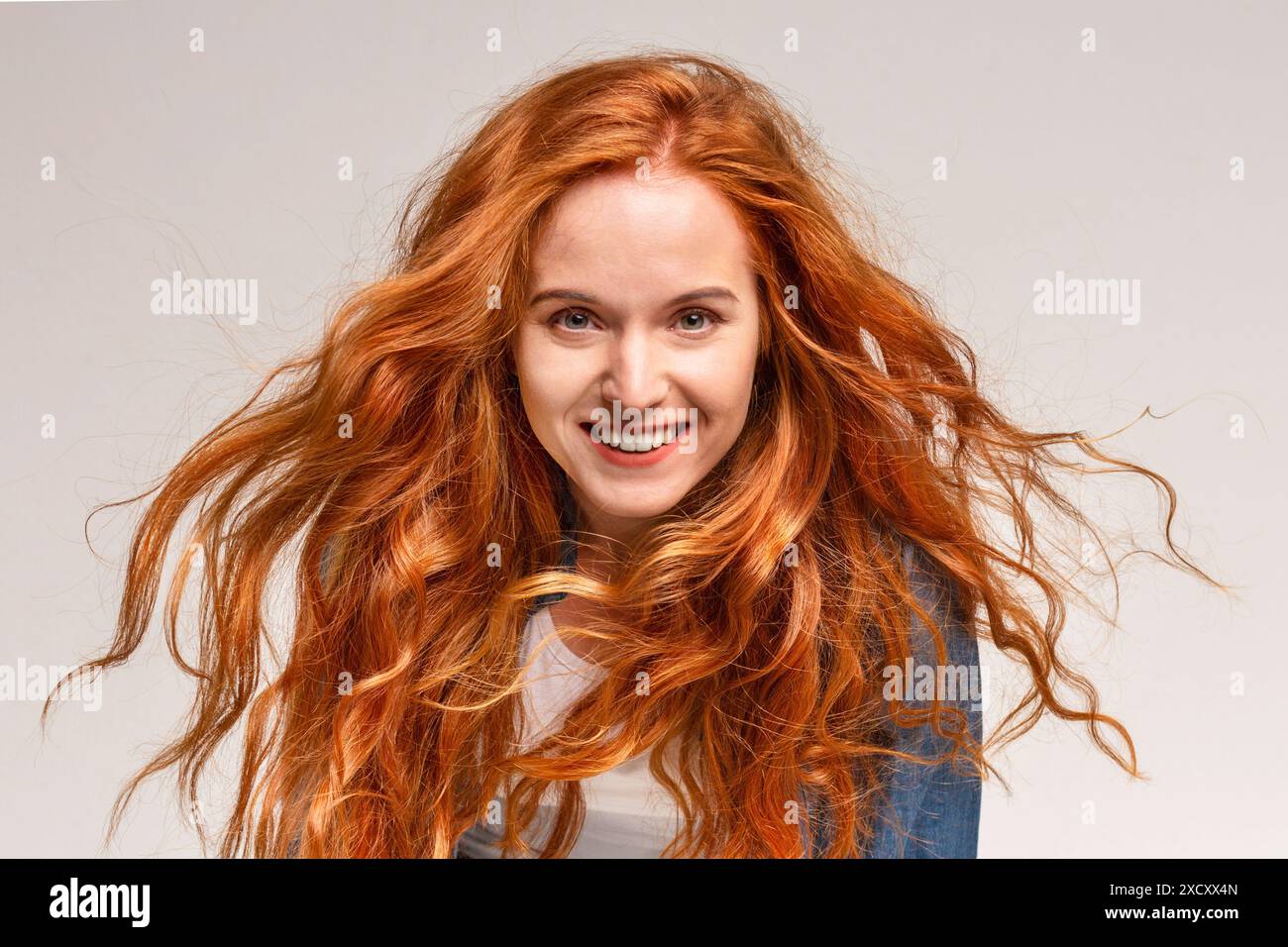 Red hair haired woman hi-res stock photography and images - Alamy
