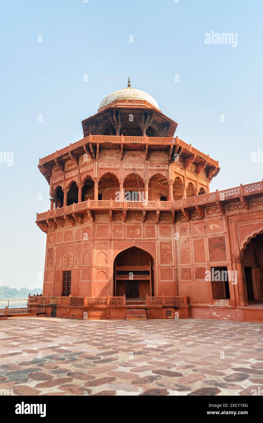 Amazing view of red sandstone octagonal tower with dome in the Agra ...