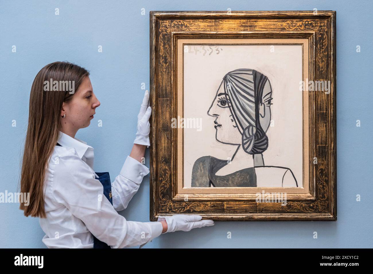 Pablo picasso portrait de femme hi-res stock photography and images - Alamy