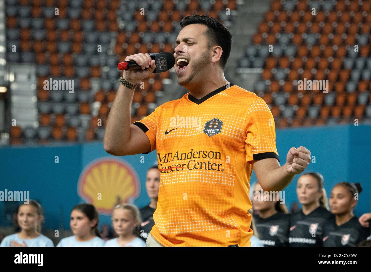 Shell energy stadium hi-res stock photography and images - Alamy