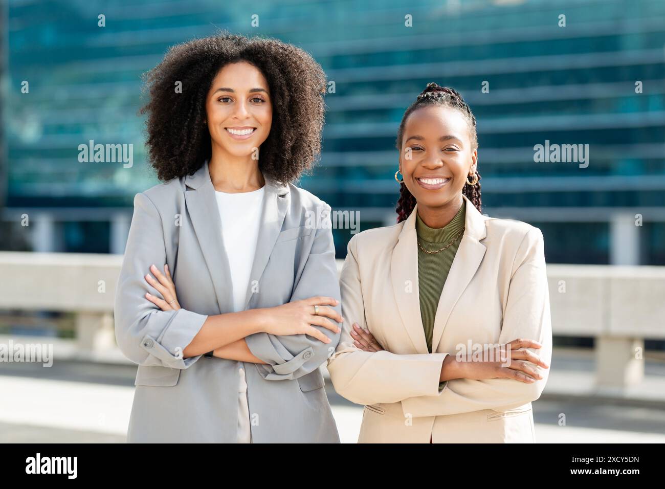 Multicultural team young entrepreneurs hi-res stock photography and ...