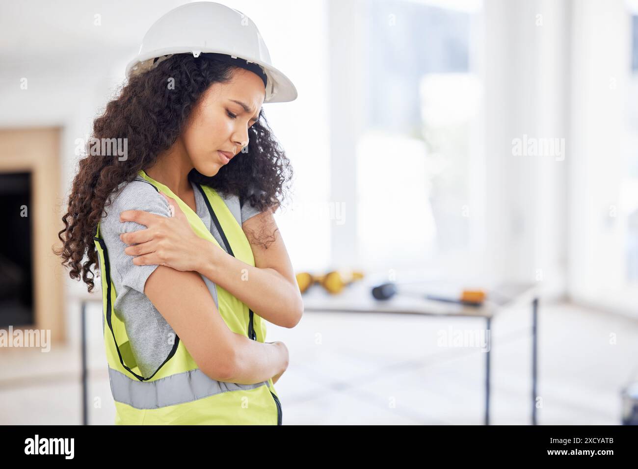 Construction worker, woman and shoulder injury, pain and accident at ...