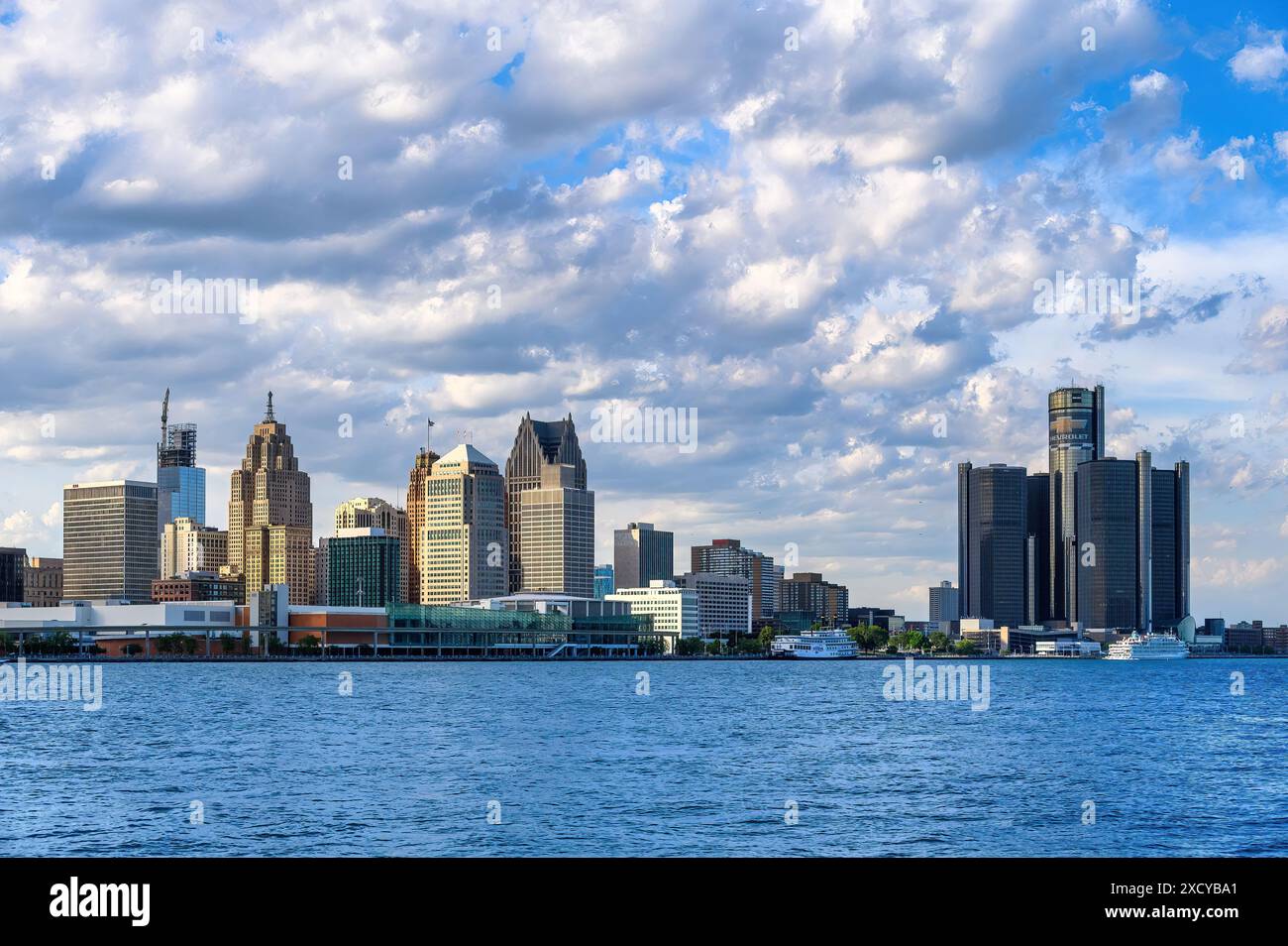 Detroit city skyline and cityscape, USA Stock Photo - Alamy