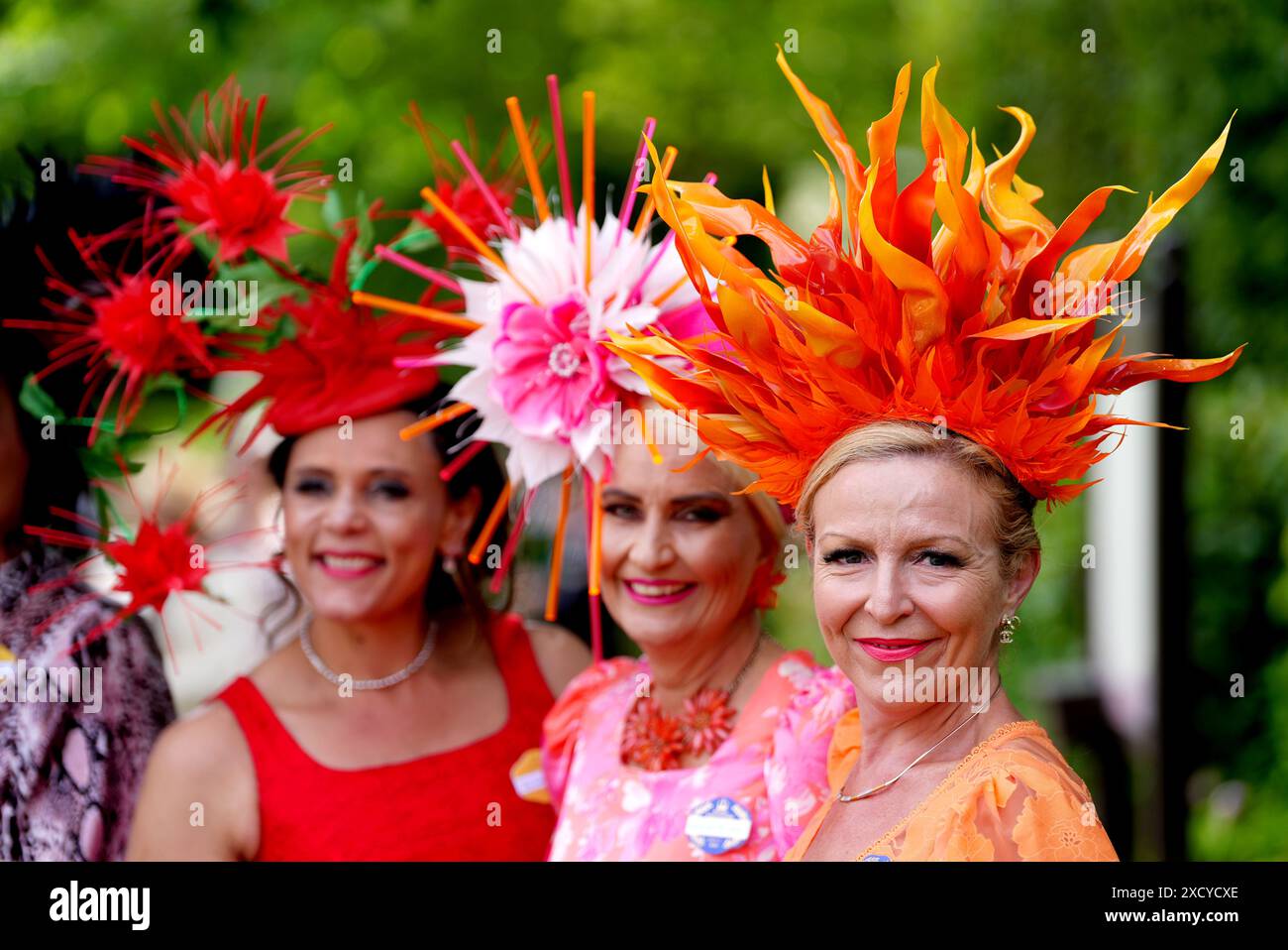 Rachel Ellis Oates and Vivienne Jenner during day two of Royal Ascot at ...
