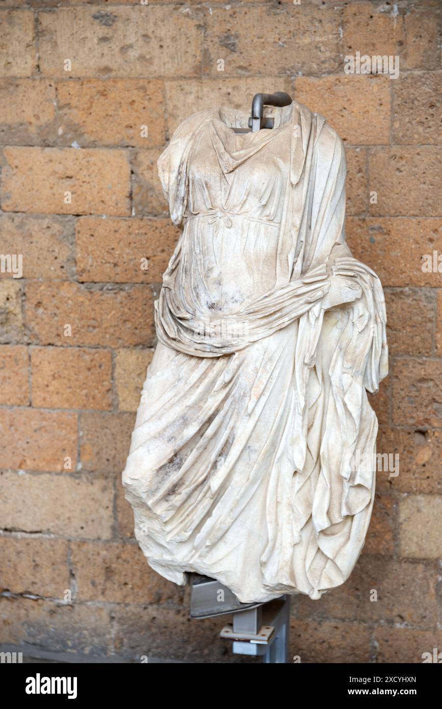 Artefact on display at the Claudio Faina Museum in Orvieto, Italy Stock ...