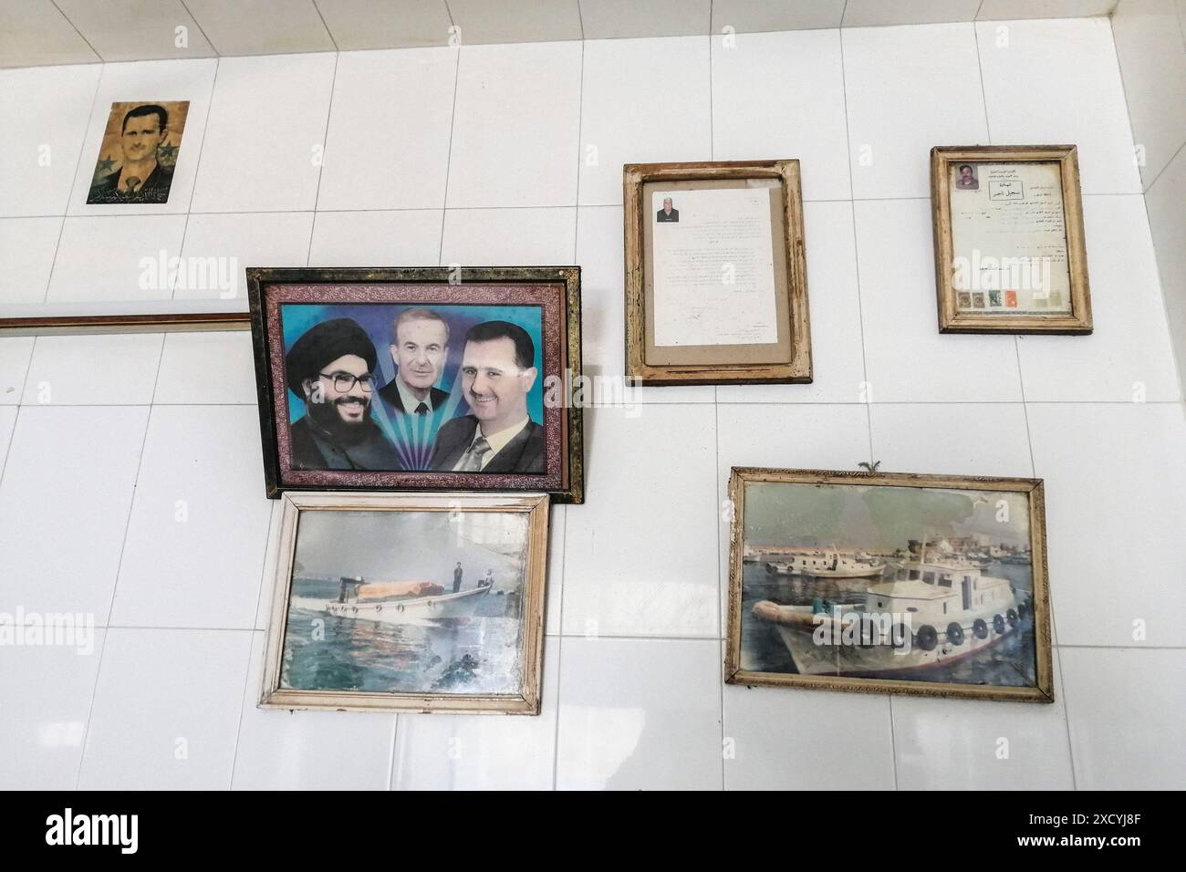Syria, Arwad island, painting depicting President Assad Stock Photo - Alamy