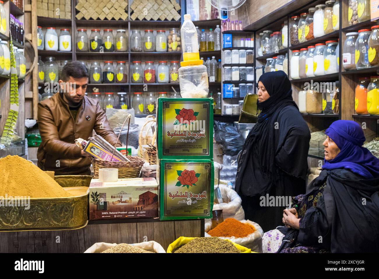 Aleppo old souk historical hi-res stock photography and images - Alamy