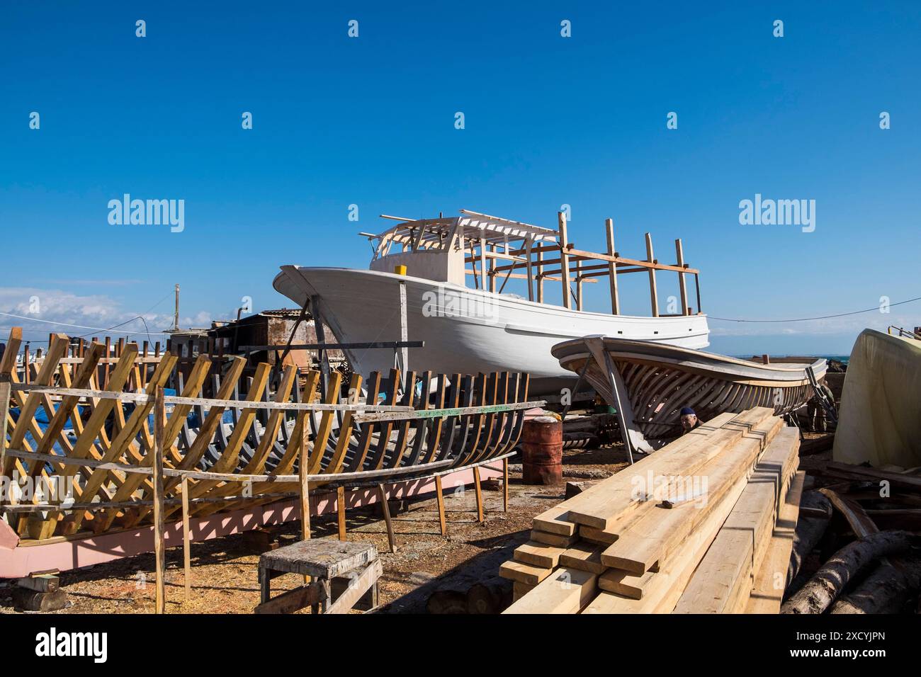 Syria, Arwad island, seaport Stock Photo - Alamy