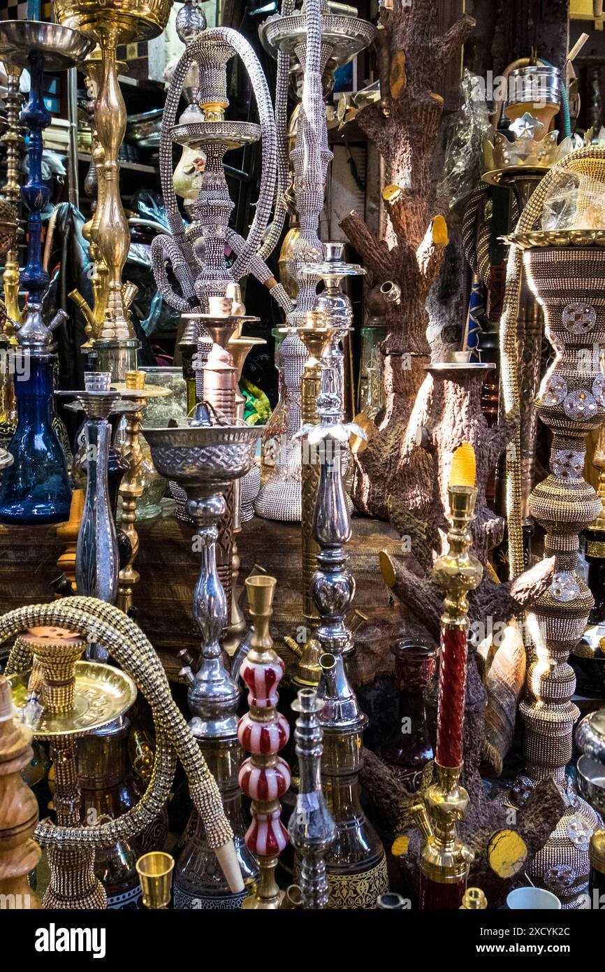 Syria, Damascus, souk, shisha shop Stock Photo - Alamy