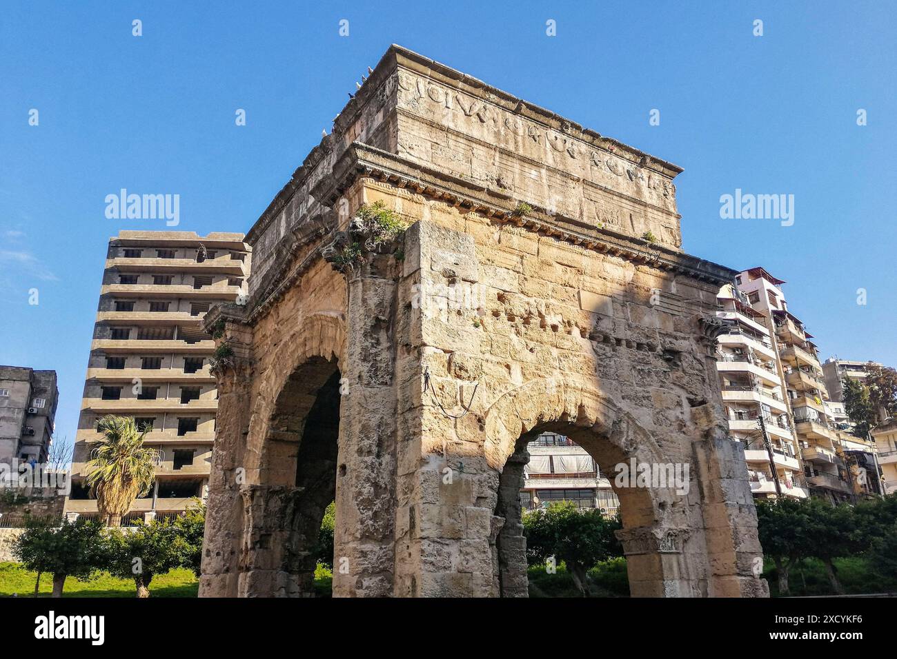 Syria, Latakia, arch of Triumph Stock Photo - Alamy