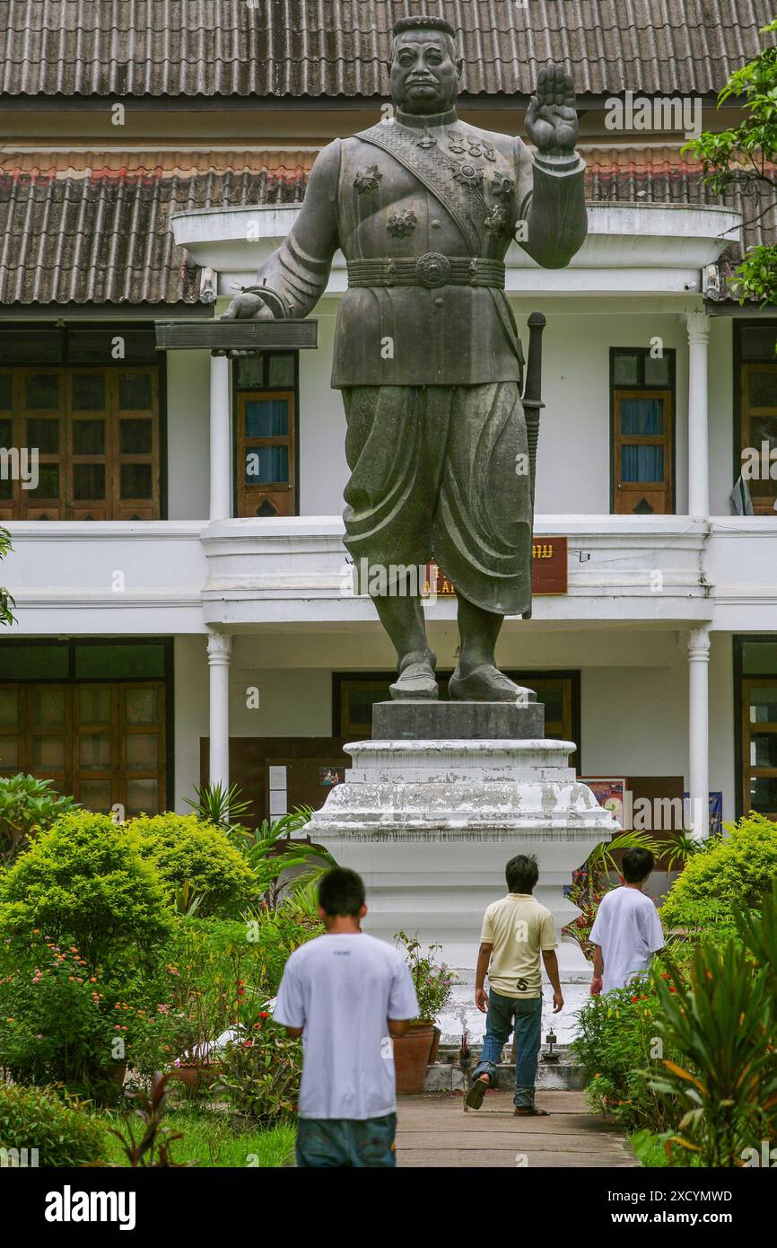 Laos, Luang Prabang. Statue of king Sisavang Vong in the garden of the ...