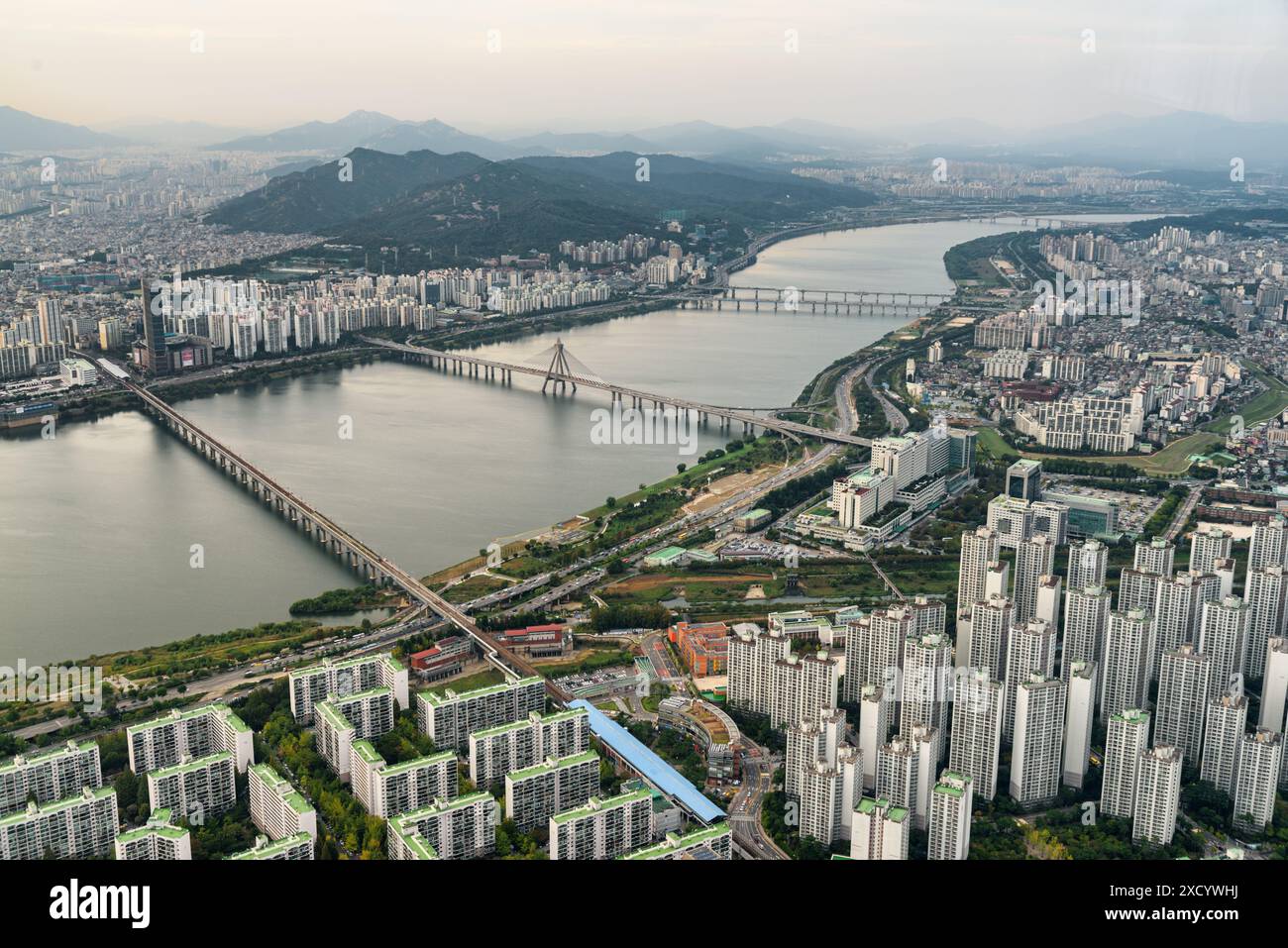 Awesome aerial view of the Han River (Hangang) in Seoul, South Korea ...