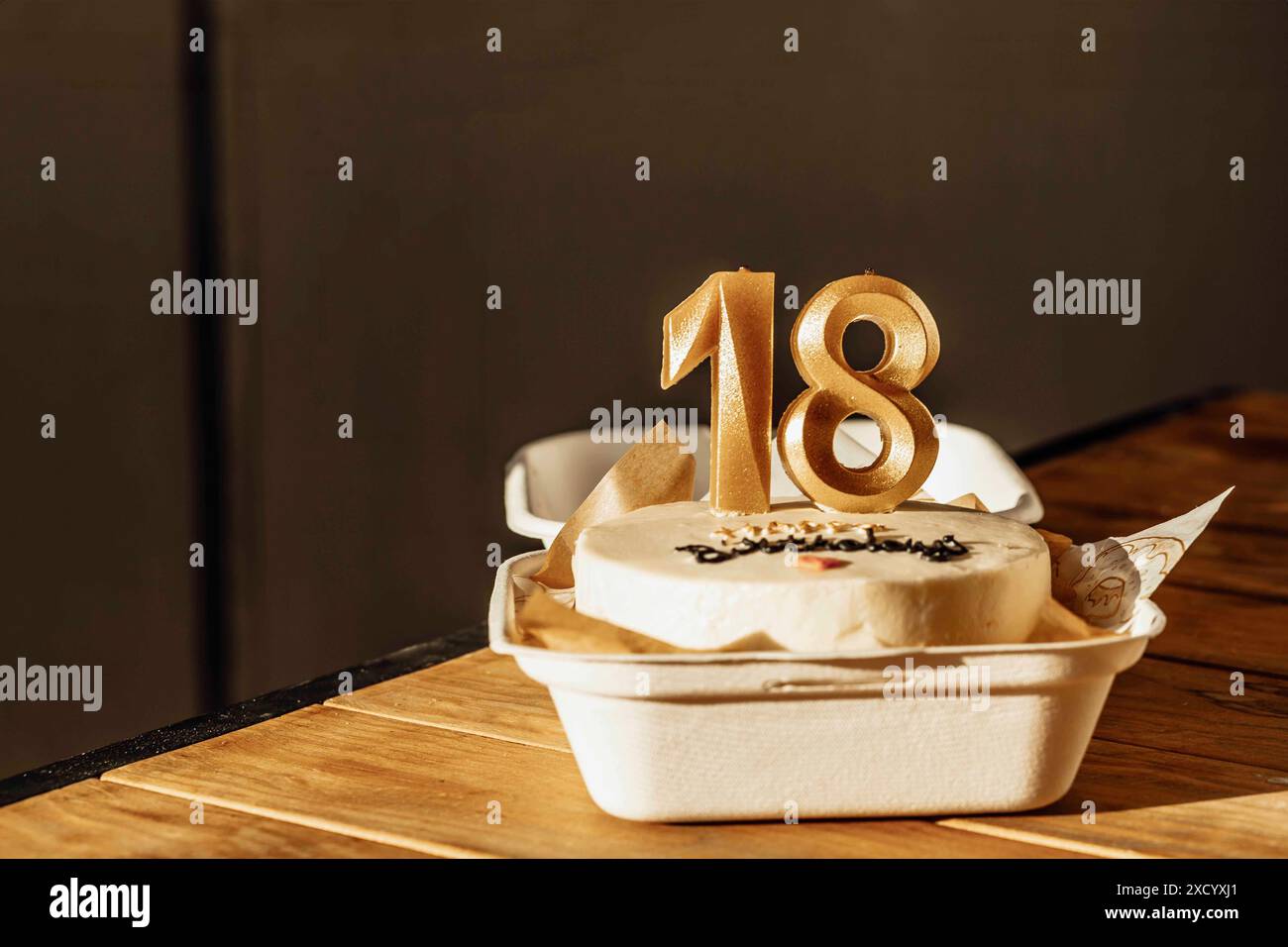 sustainability and modern celebrations by using a biodegradable cake ...