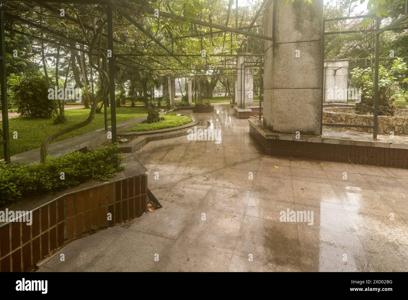 Not to be missed superb Thong Nhat Park (LeninPark), Hanoi Old Town ...