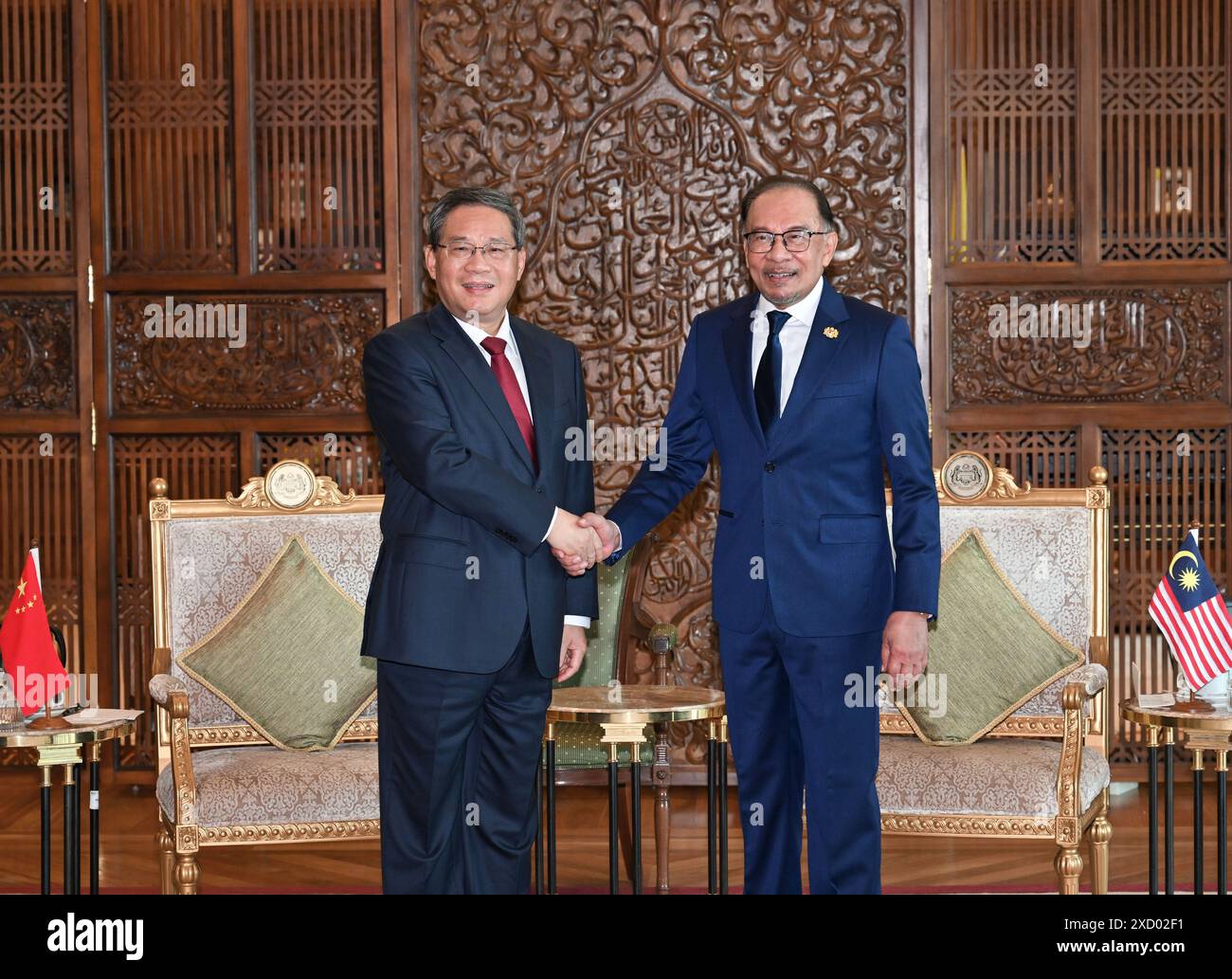 Kuala Lumpur, Malaysia. 19th June, 2024. Chinese Premier Li Qiang holds ...