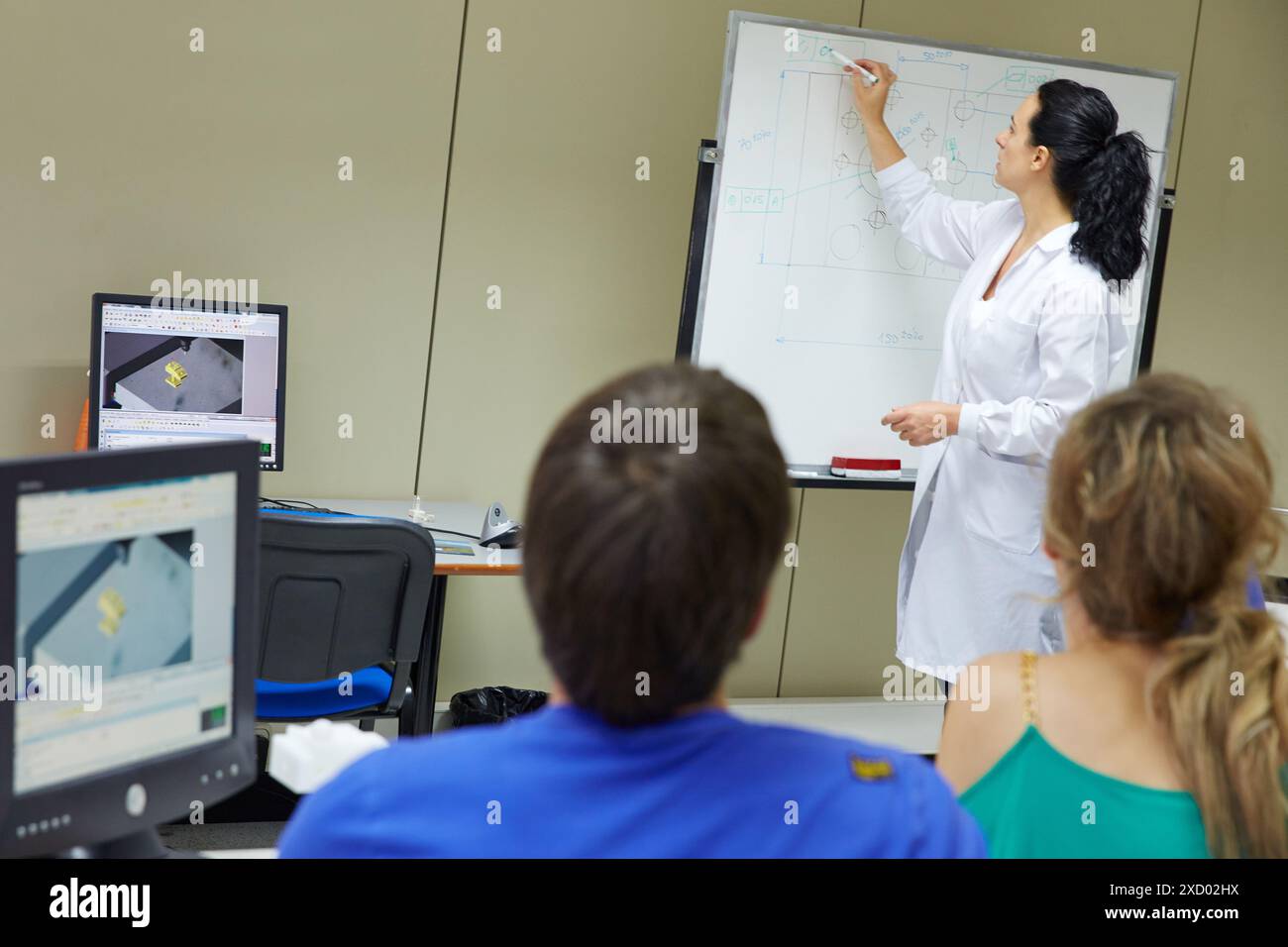 Training room. Professor giving a course in dimensional measurement ...