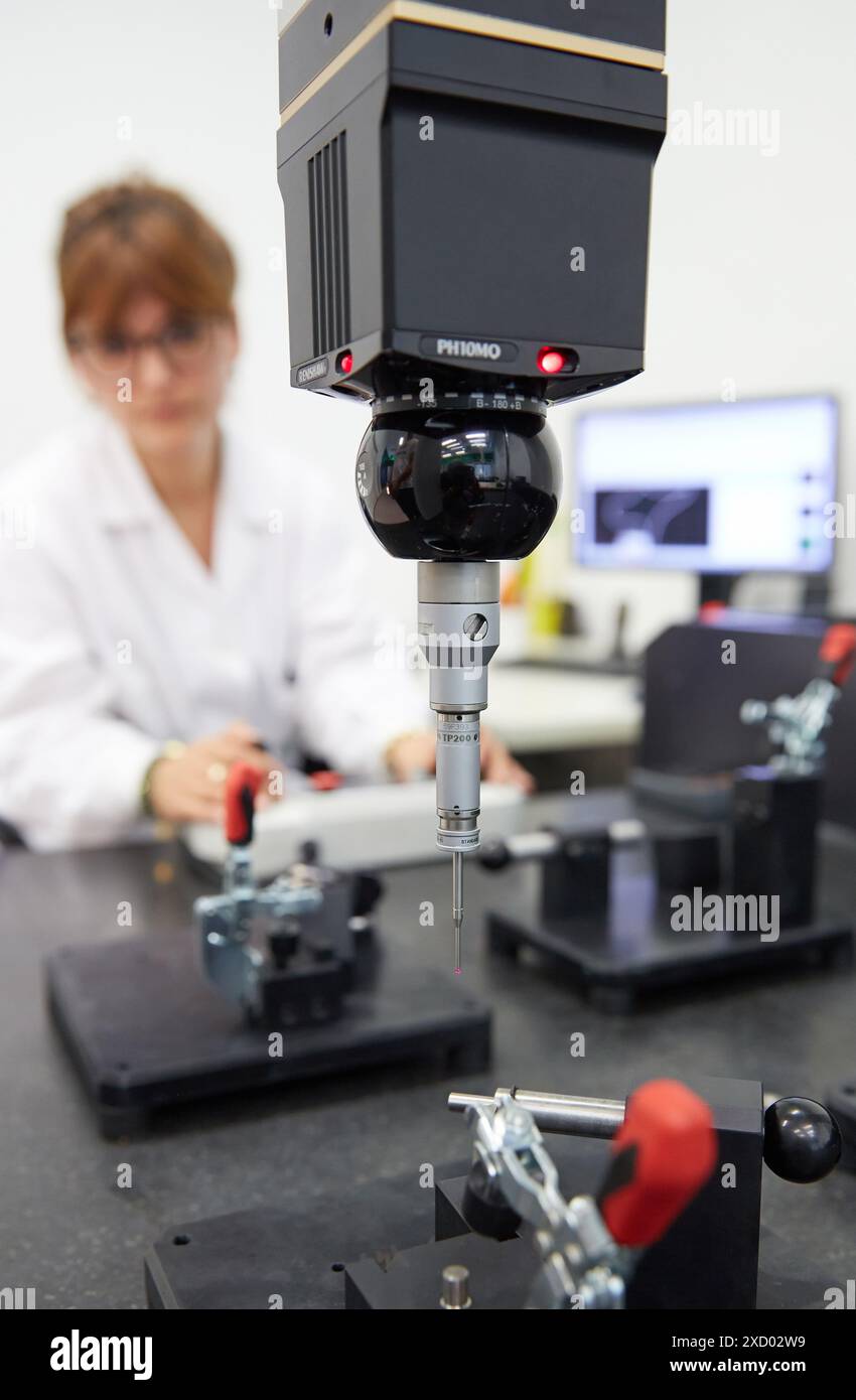 Crysta Apex CMM. Coordinate Measuring Machine. Technical adjusting ...