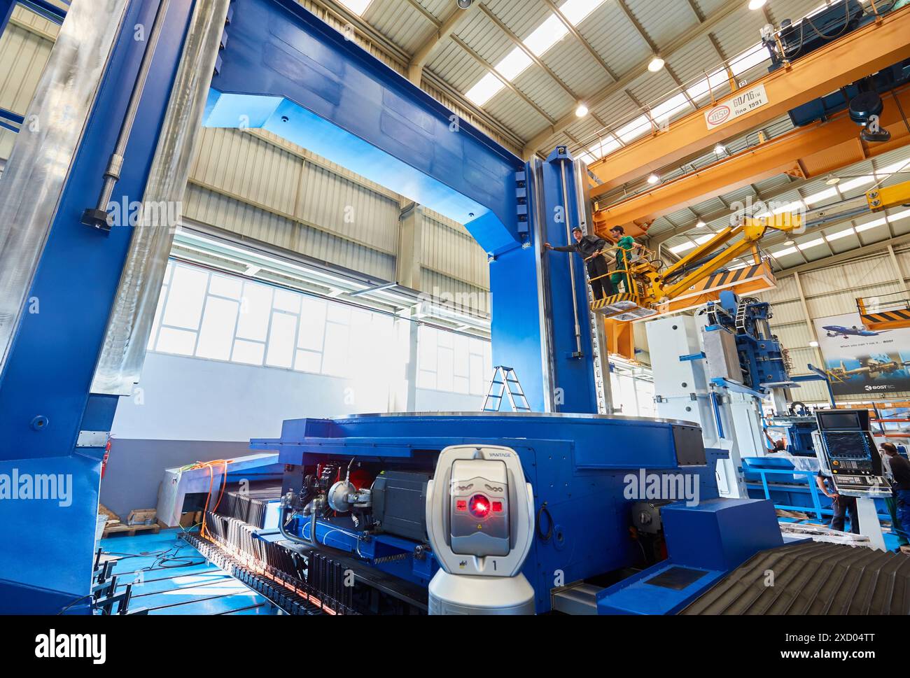 Radian Laser Tracker, Laser Measurement large volumes, Machining Centre ...