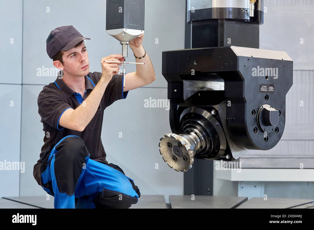 Dimensional measurement hi-res stock photography and images - Alamy