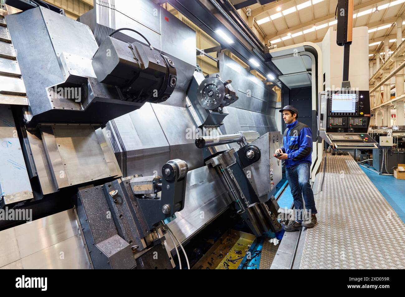 Machining Centre, CNC, Horizontal turning and Milling lathe, Design ...