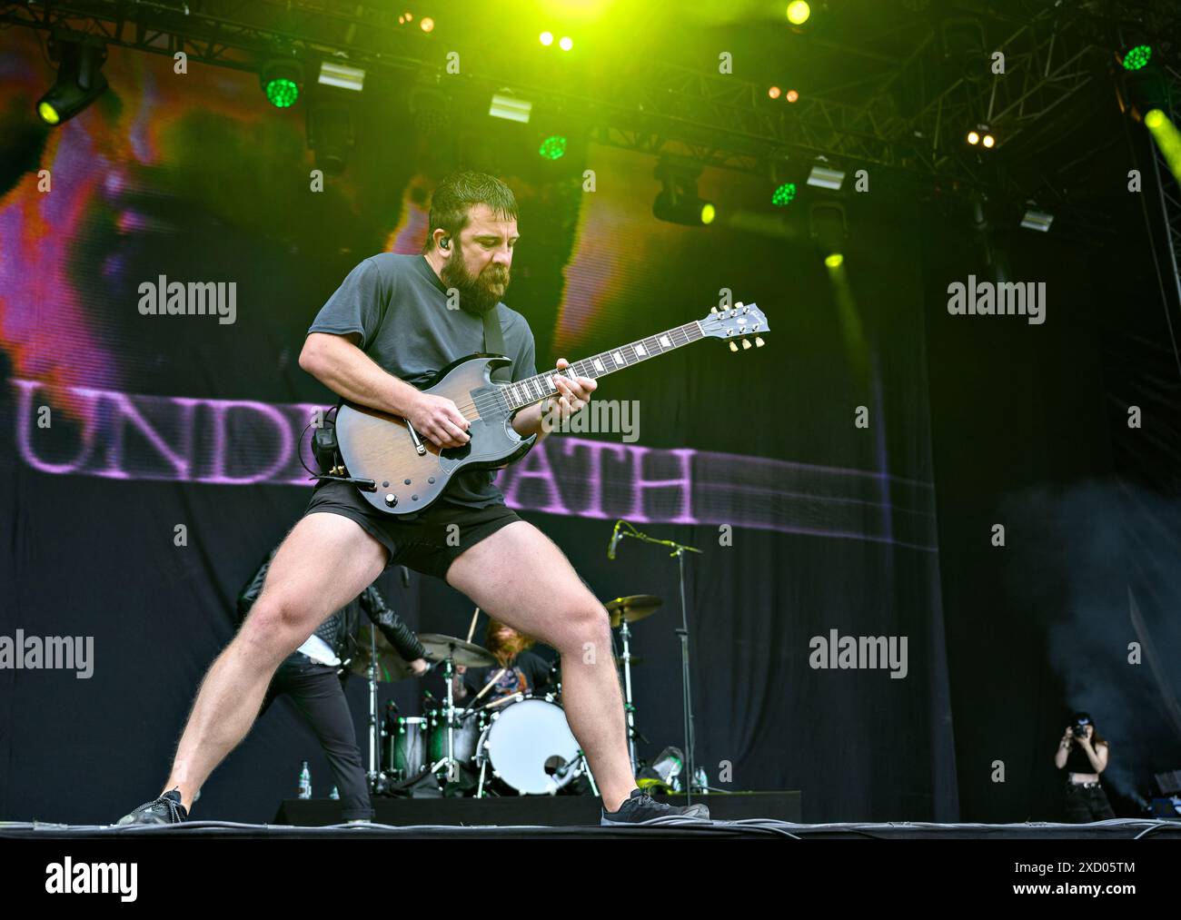Spencer chamberlain of underoath hi-res stock photography and images ...