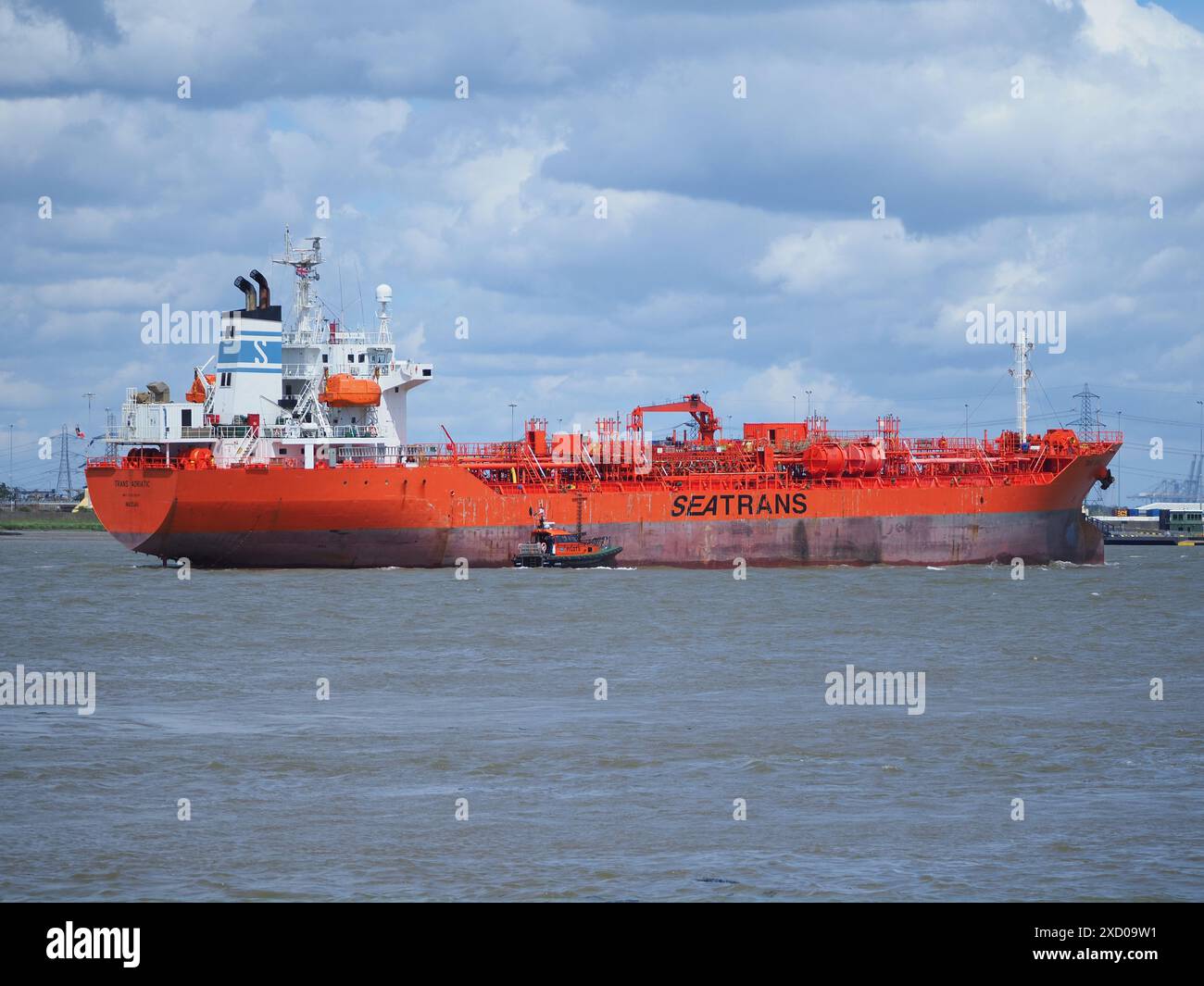 Gravesend, Kent, UK. 19th June, 2024. UK Weather: sunny and warm ...