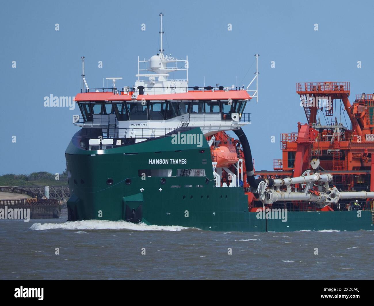 Gravesend, Kent, UK. 19th June, 2024. UK Weather: sunny and warm ...