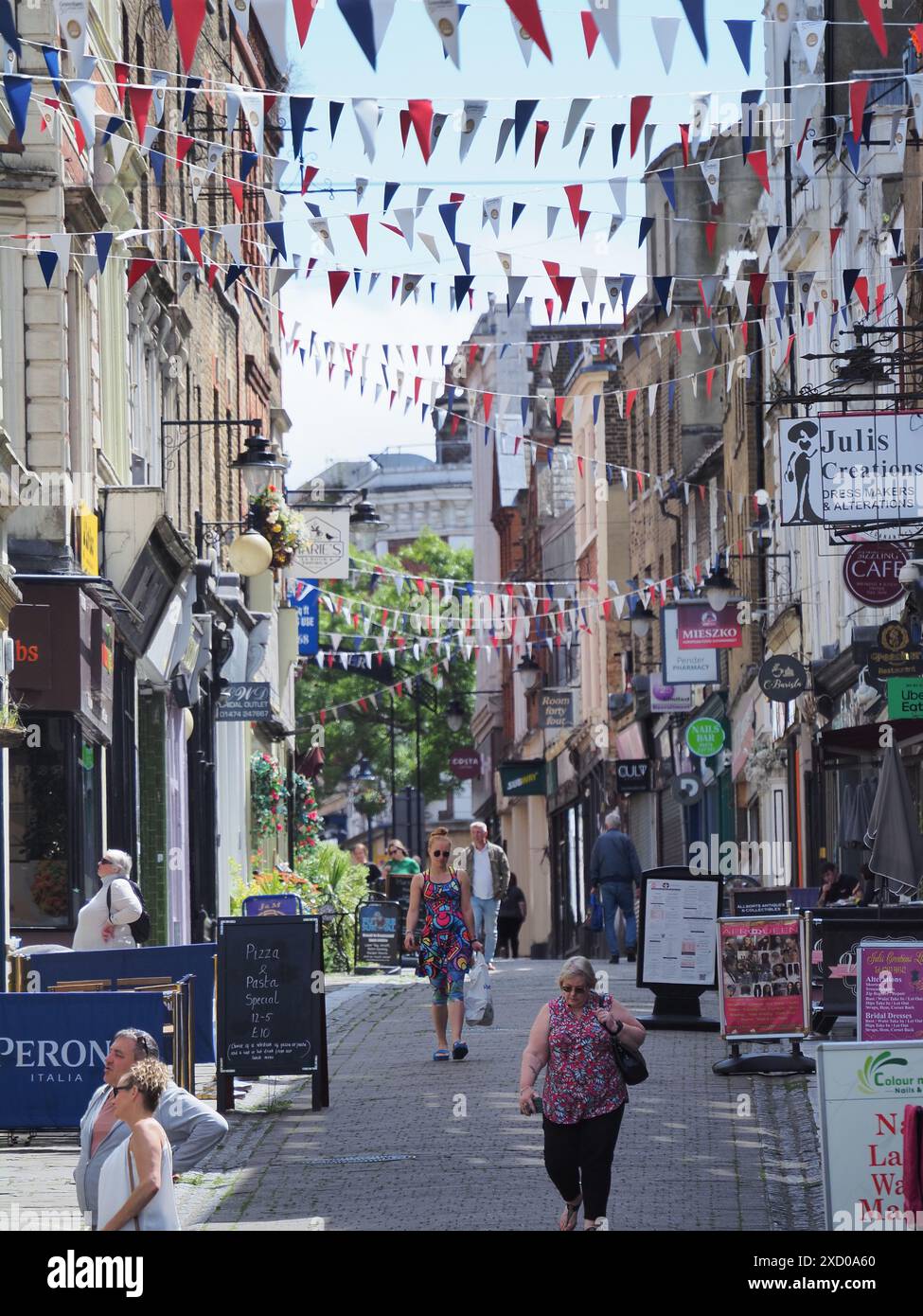 Gravesend, Kent, UK. 19th June, 2024. UK Weather: sunny and warm ...