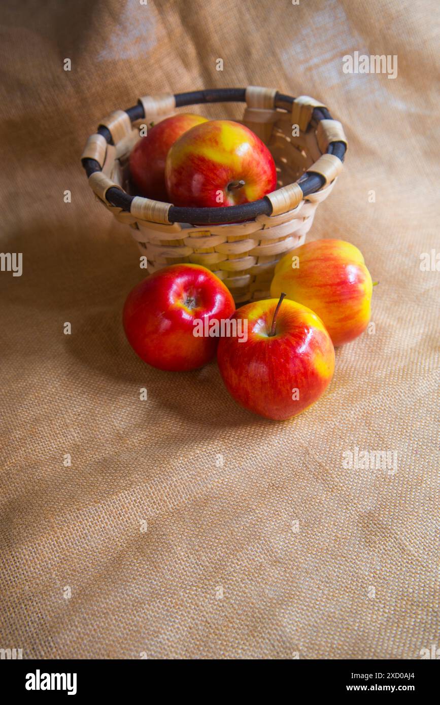 Basket with apples. Still life Stock Photo - Alamy