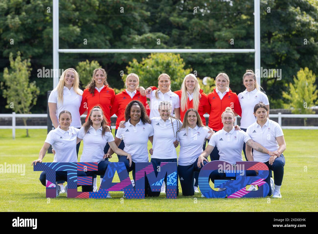 Great Britain's 7's team including Amy Wilson Hardy, Ellie Boatman ...