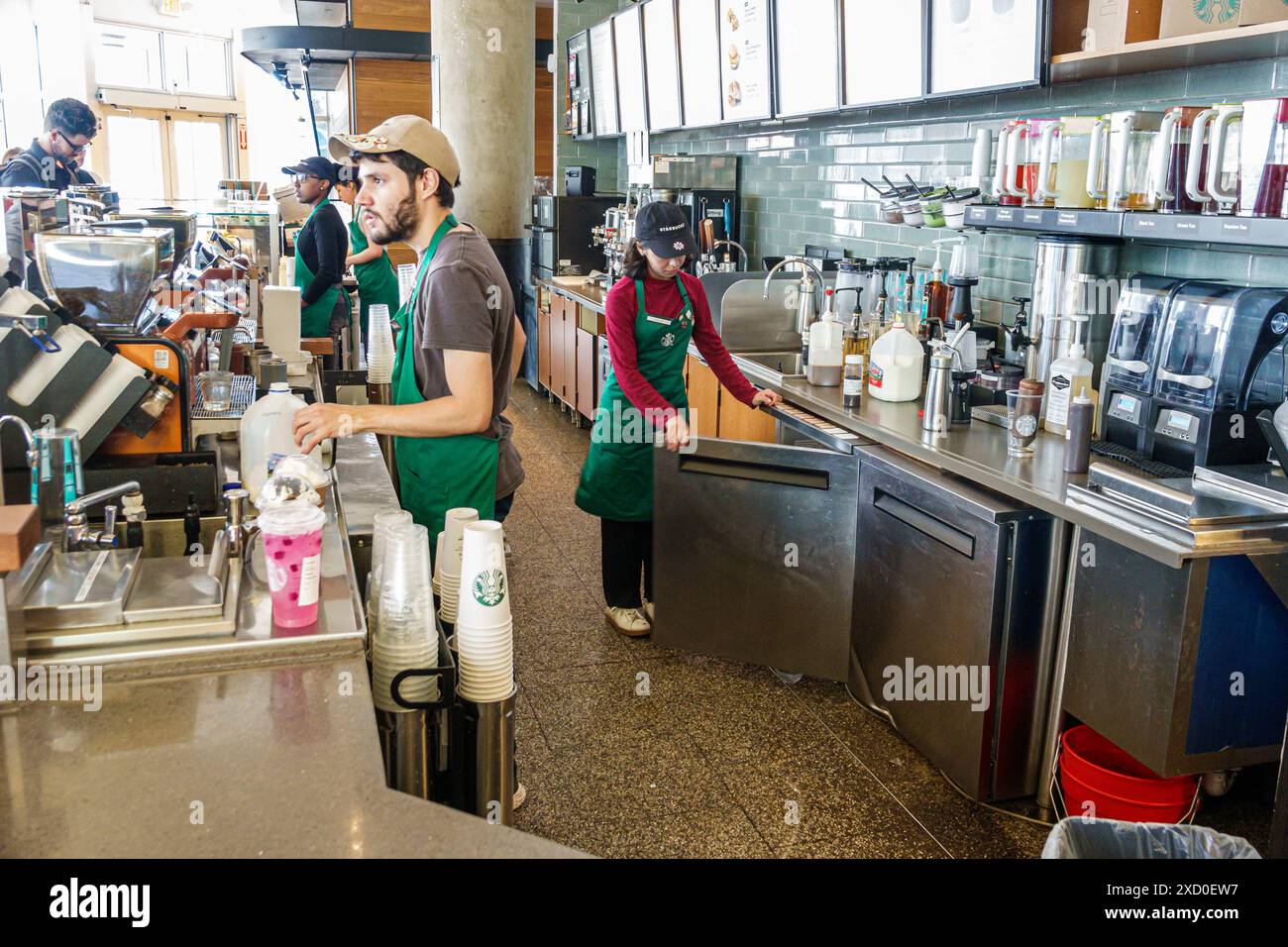 Behind counter baristas working hi-res stock photography and images - Alamy