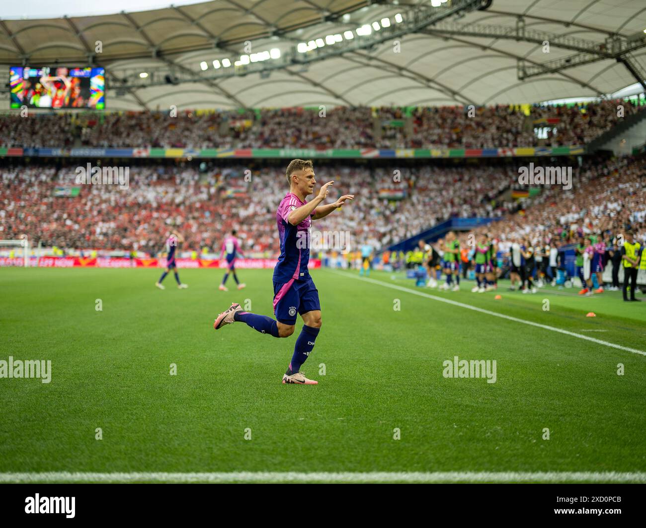 Joshua Kimmich (Deutschland #06) nach Tor zum 2:0 druch Ilkay Guendogan ...