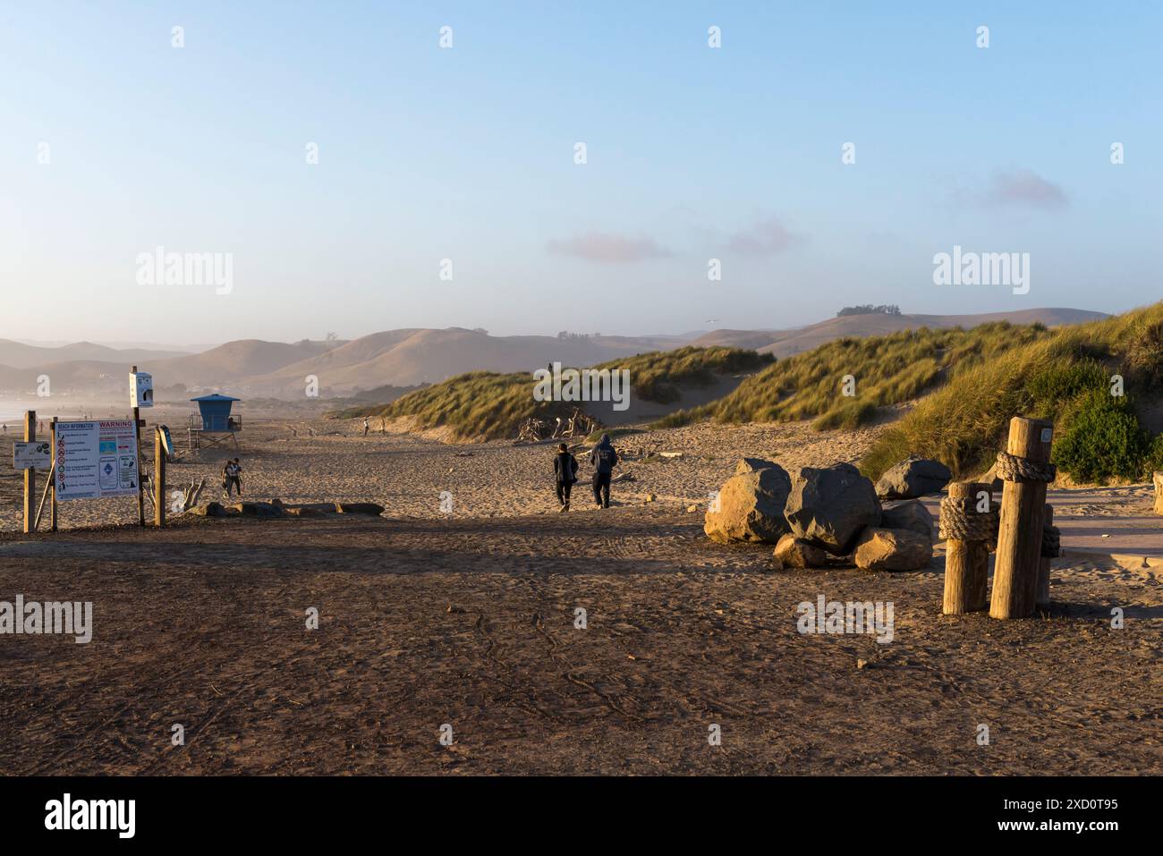 Early evening scene from Morro Rock Beach. Morro Bay, California Stock ...