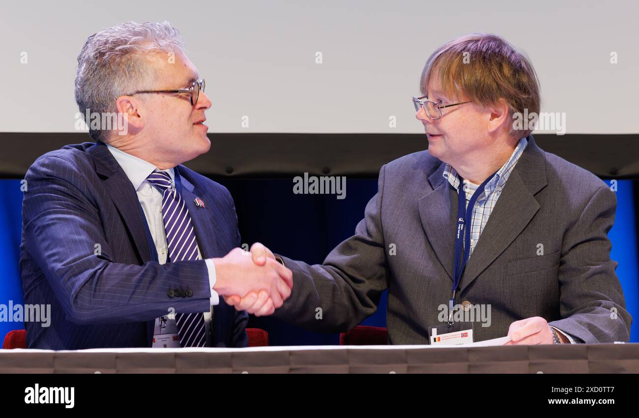 Norvegian royals hi-res stock photography and images - Alamy