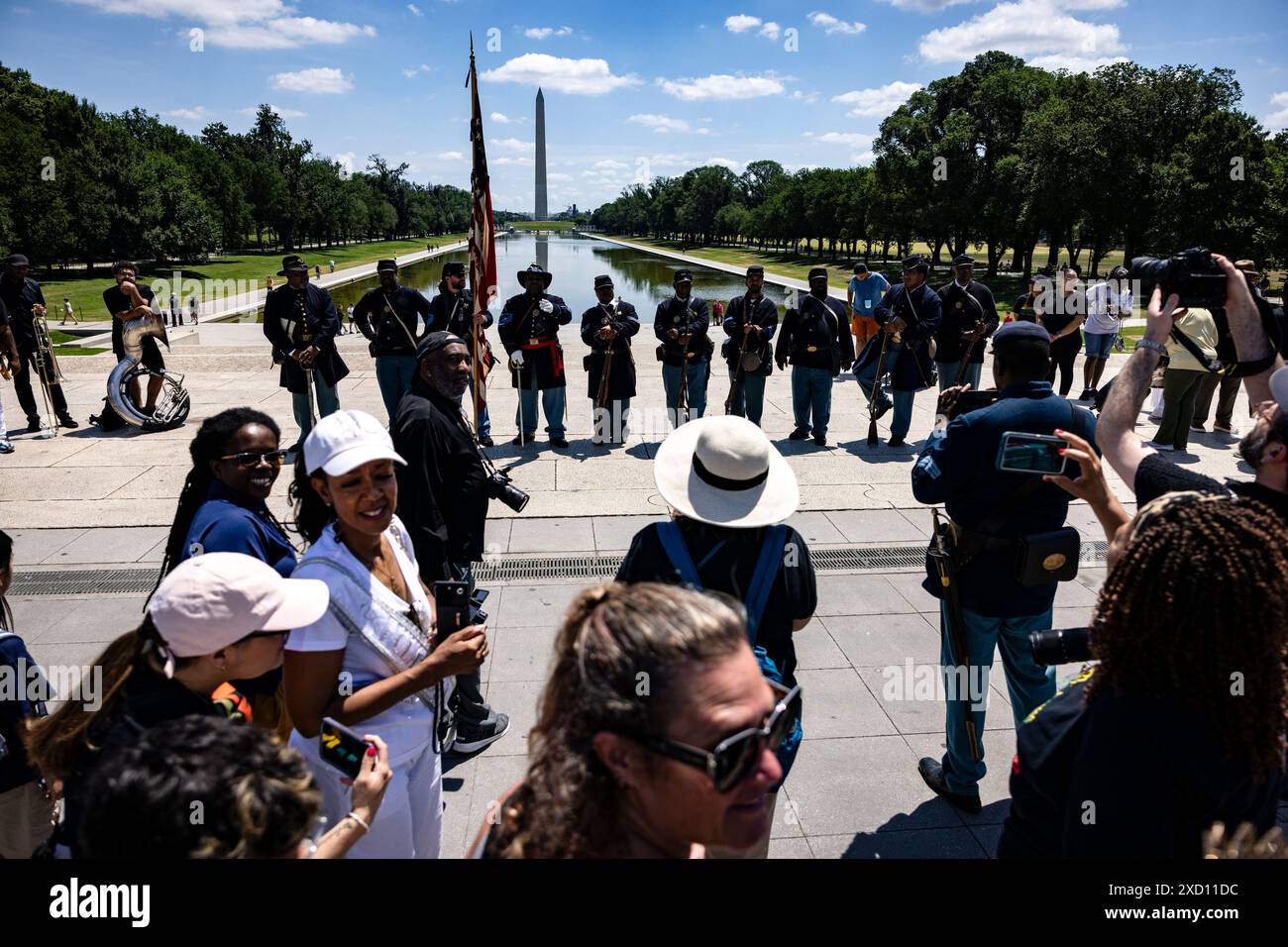 Members of the U.S. Colored Troops and Buffalo Soldier living ...