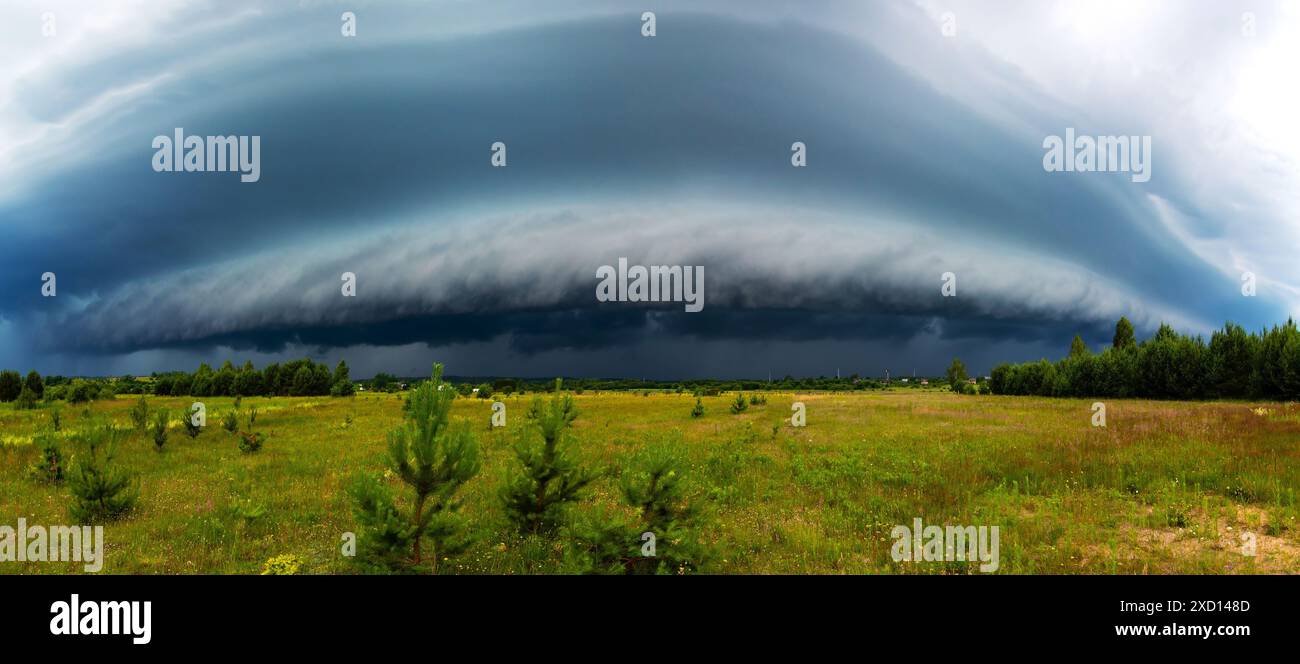 Panorama view of a very stunning structured shelf cloud on a storm ...
