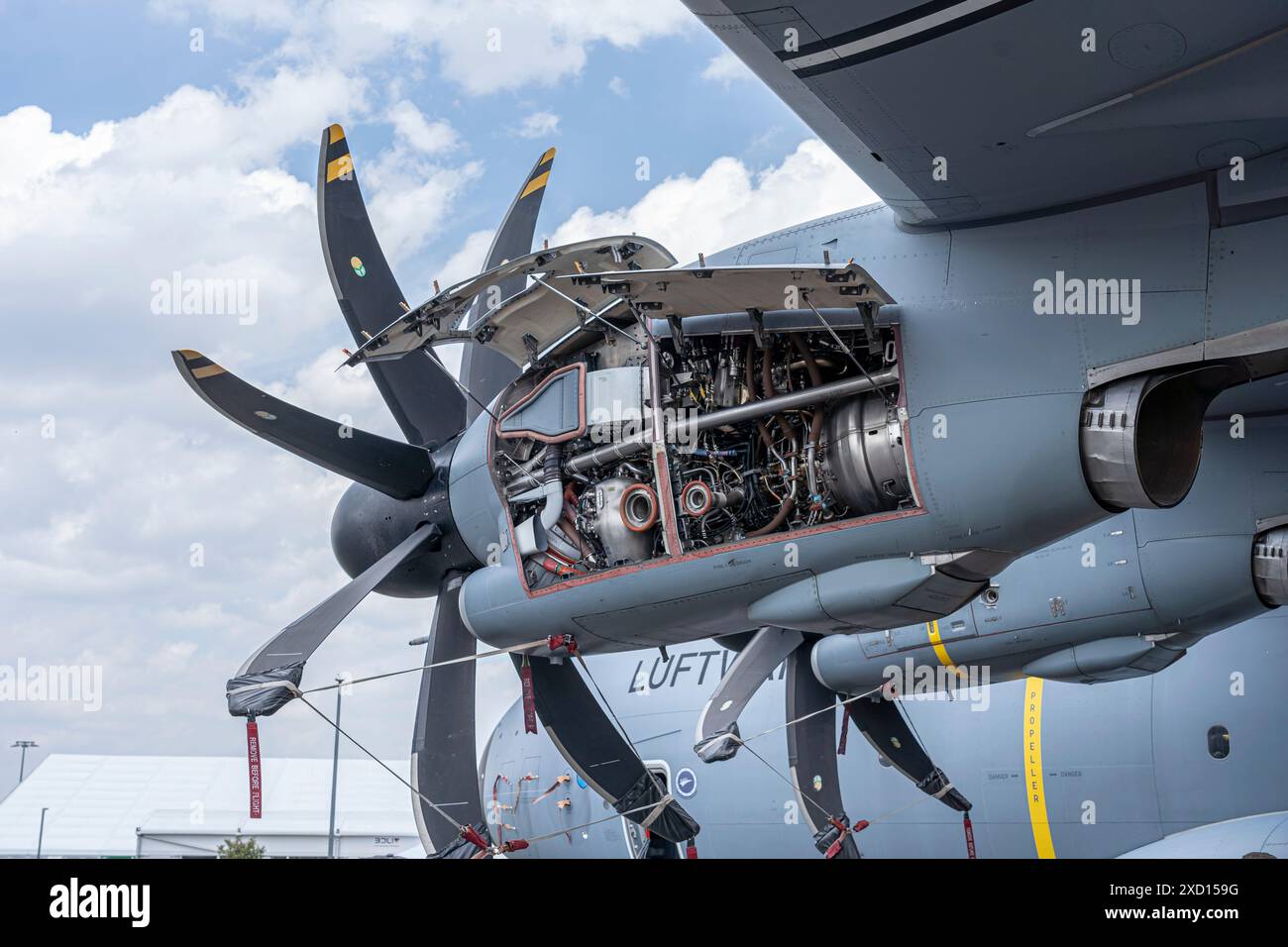 Airbus a400m cockpit hi-res stock photography and images - Alamy