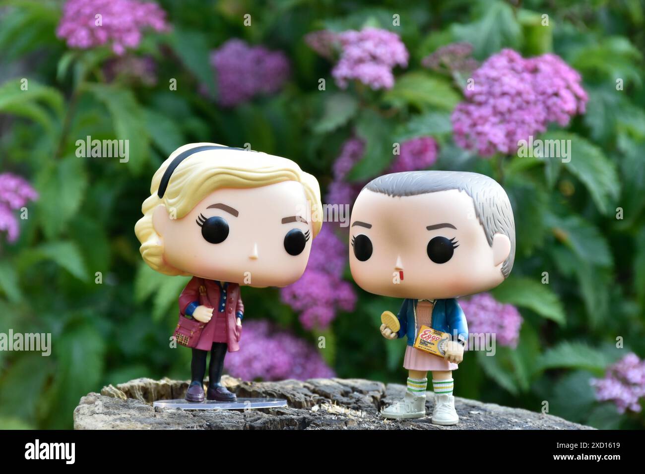 Funko Pop action figures of popular Netflix characters witch Sabrina ... Funko Pop action figures of popular Netflix characters witch Sabrina ...