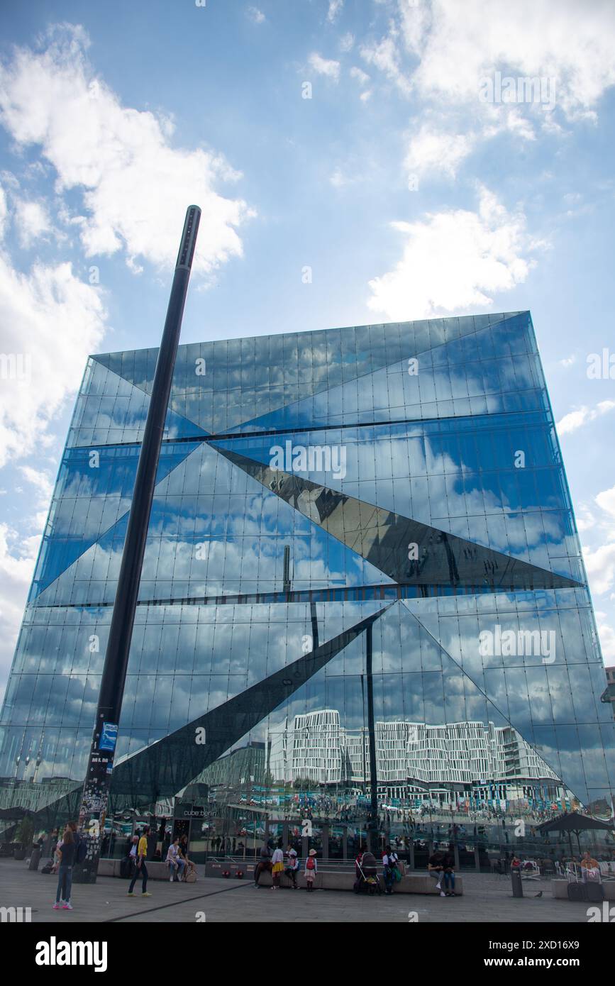 the famous Cube at Washington square in Berlin, Germany Stock Photo - Alamy