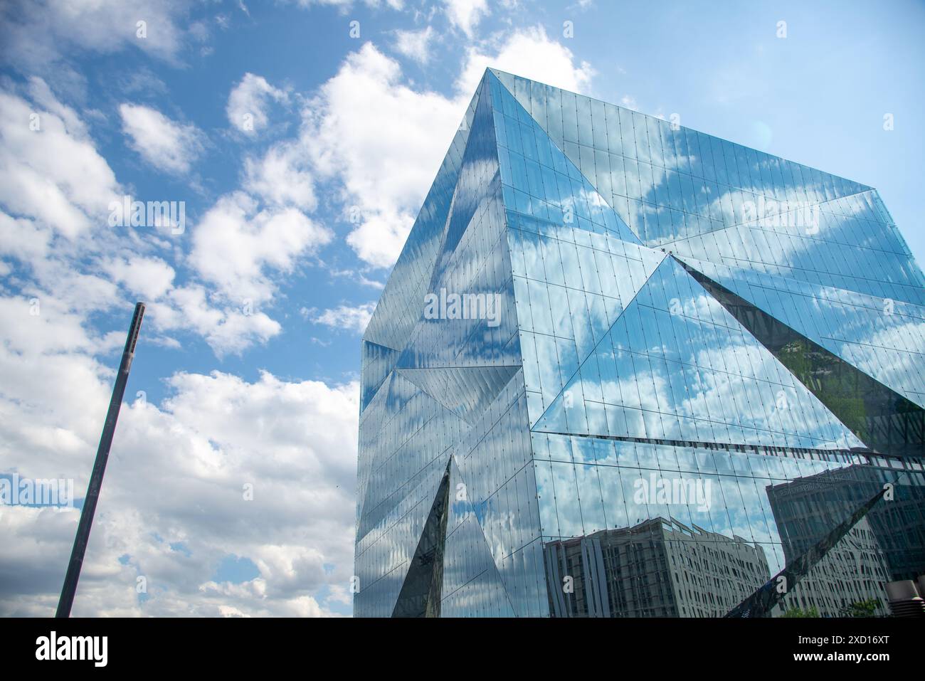 the famous Cube at Washington square in Berlin, Germany Stock Photo - Alamy