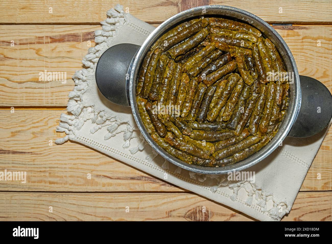 Making sarma hi-res stock photography and images - Alamy