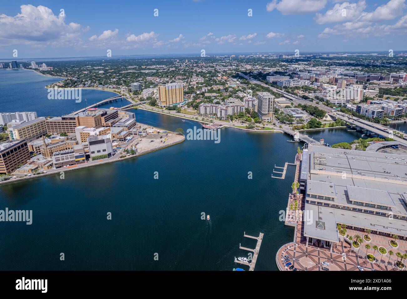 Beautiful aerial view of the Tampa bay City, it's Skyscrapers and Ybor ...