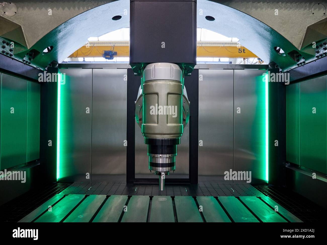 Machining Centre, CNC Milling. Machine tool, Metal industry, Mechanical ...