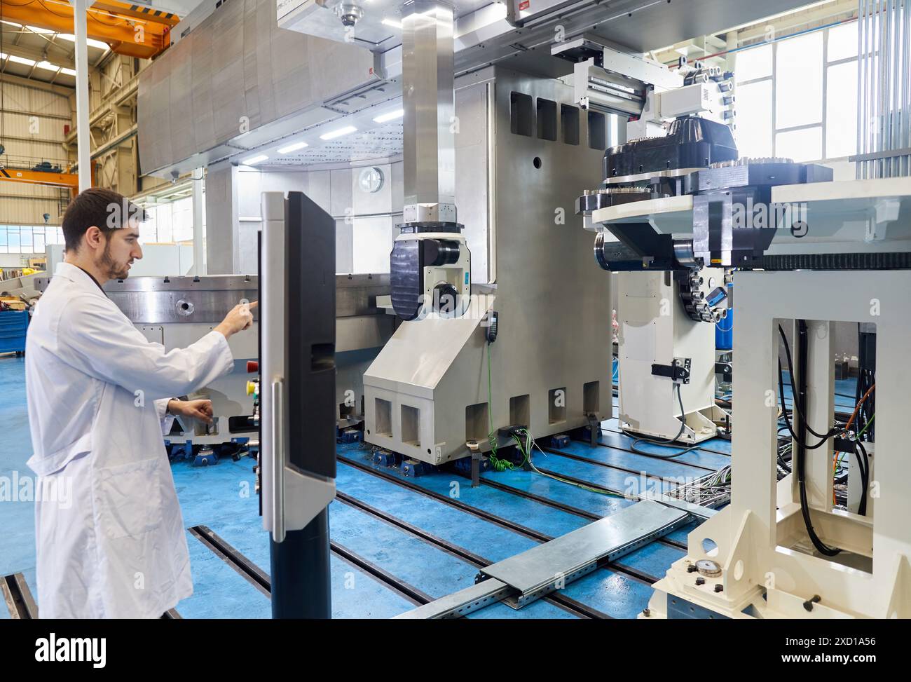 Machining Centre, CNC, Vertical turning and Milling lathe. Design ...