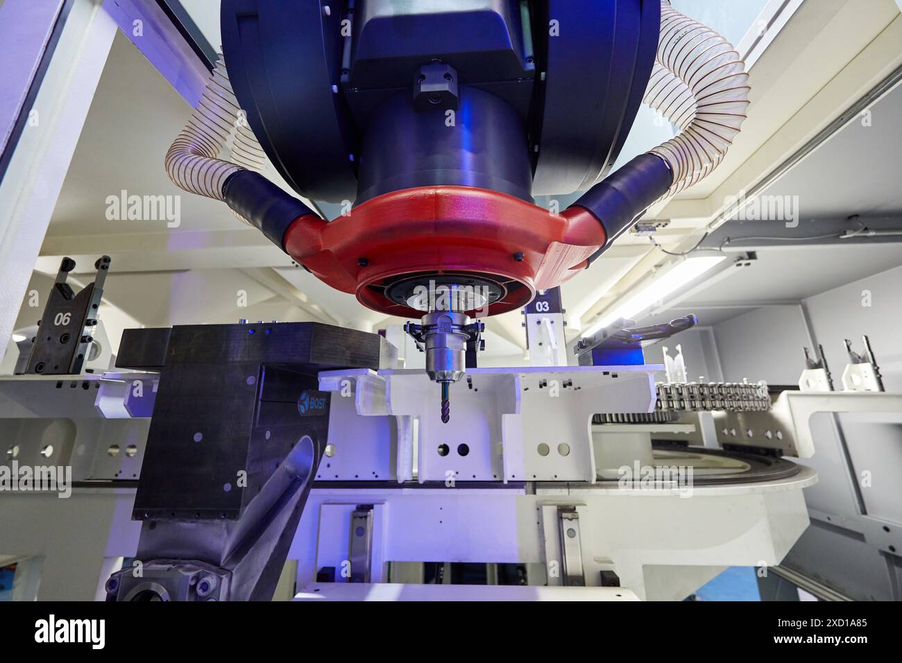 Tool changer, Machining Centre, CNC, Vertical turning and Milling lathe ...