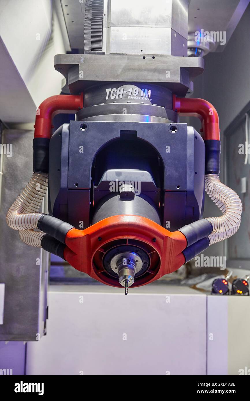 Head, Machining Centre, CNC, Vertical turning and Milling lathe. Design ...