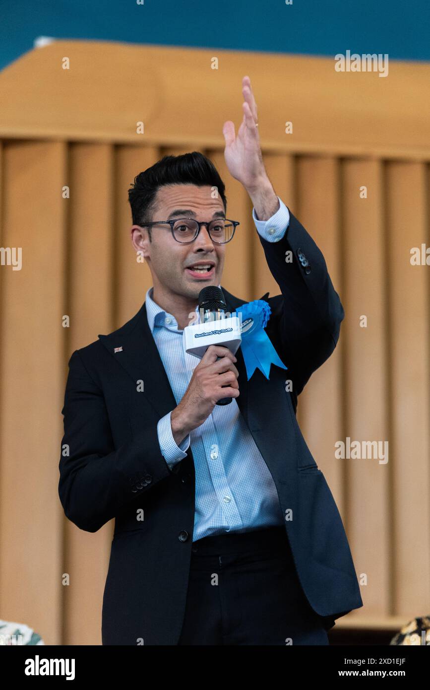 Gavin main hi-res stock photography and images - Alamy